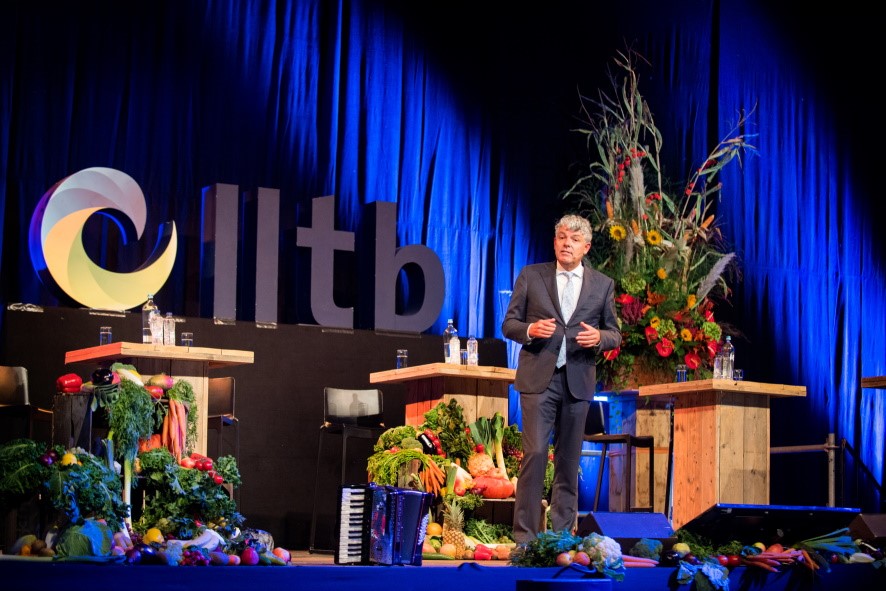 Zon, muziek en vrolijke gezichten tijdens LLTB-jubileumweekend